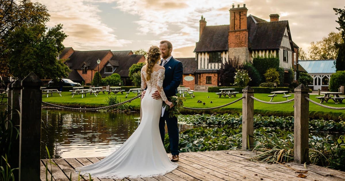 Plan your perfect wedding in Stafforshire at The Moat House